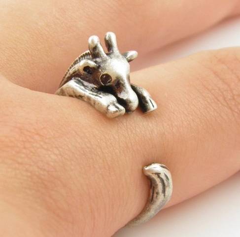 Adjustable Giraffe Animal Ring, Tiny Ring, Cute Animal Ring on Luulla